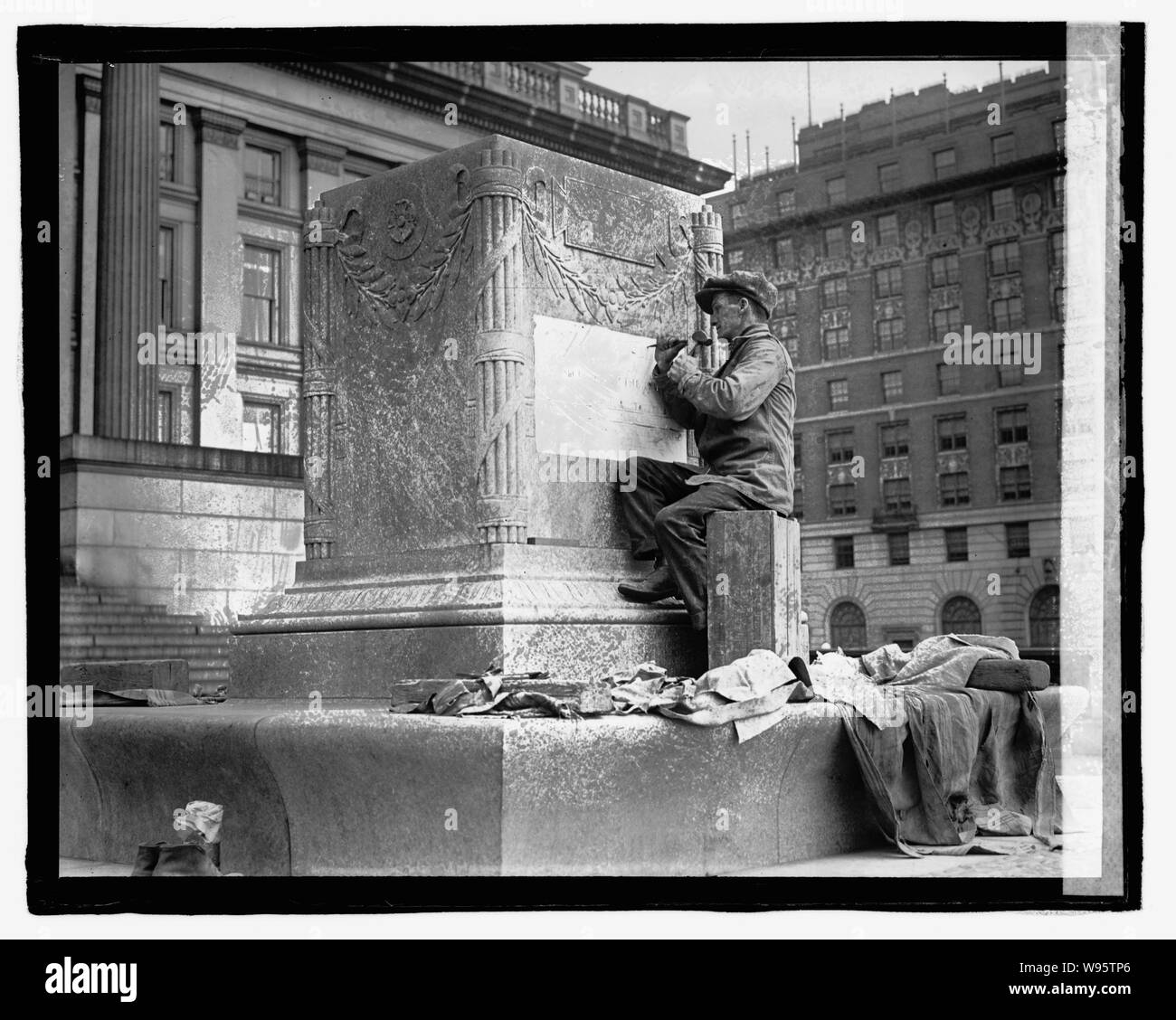 Alex hamilton hi-res stock photography and images - Alamy