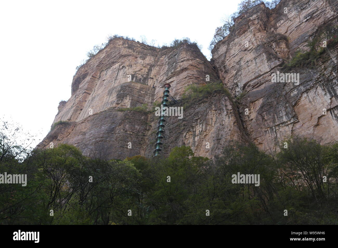 Taihang china stairs hi-res stock photography and images - Alamy