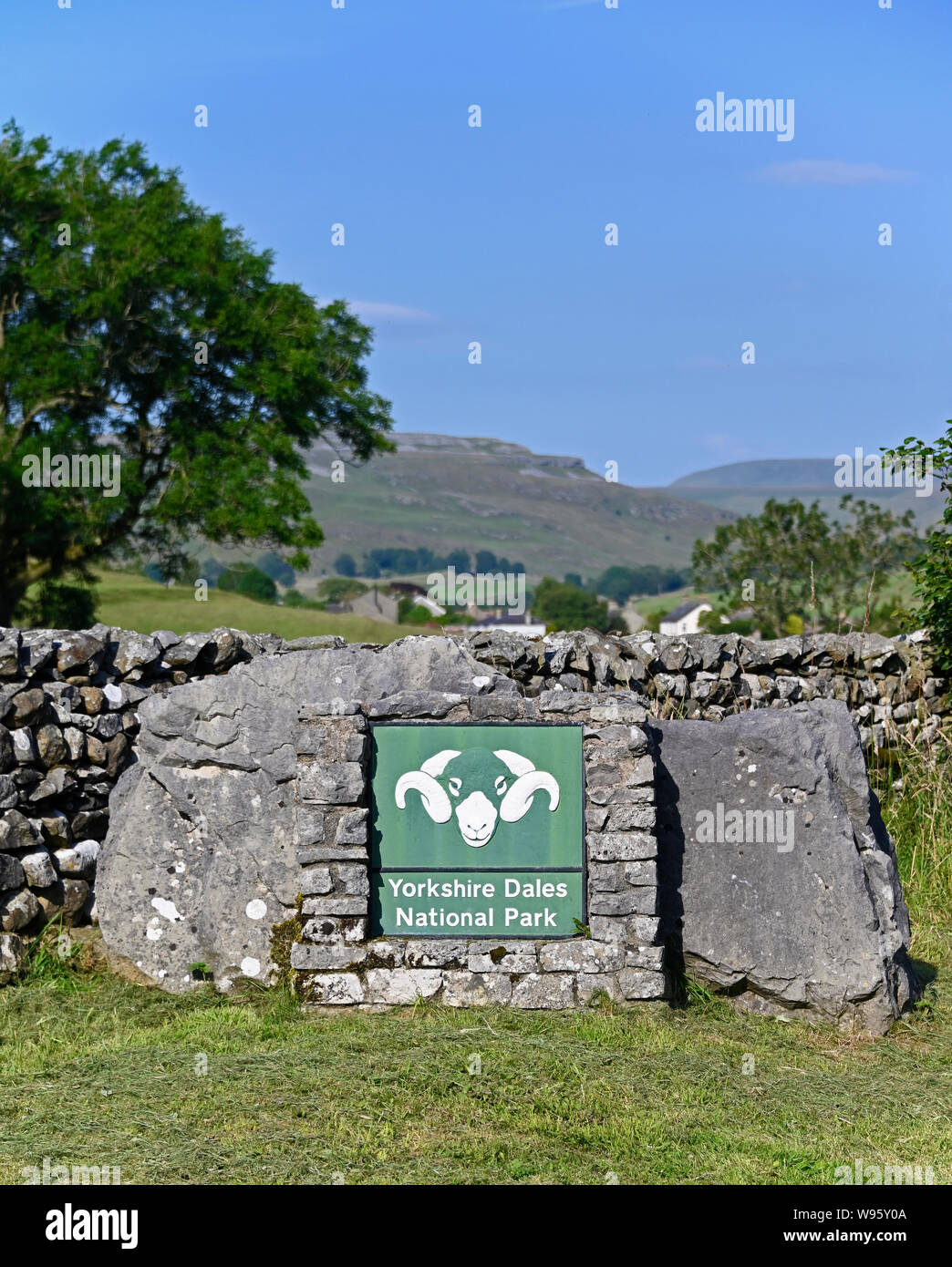 Craven north yorkshire england hi-res stock photography and images - Alamy