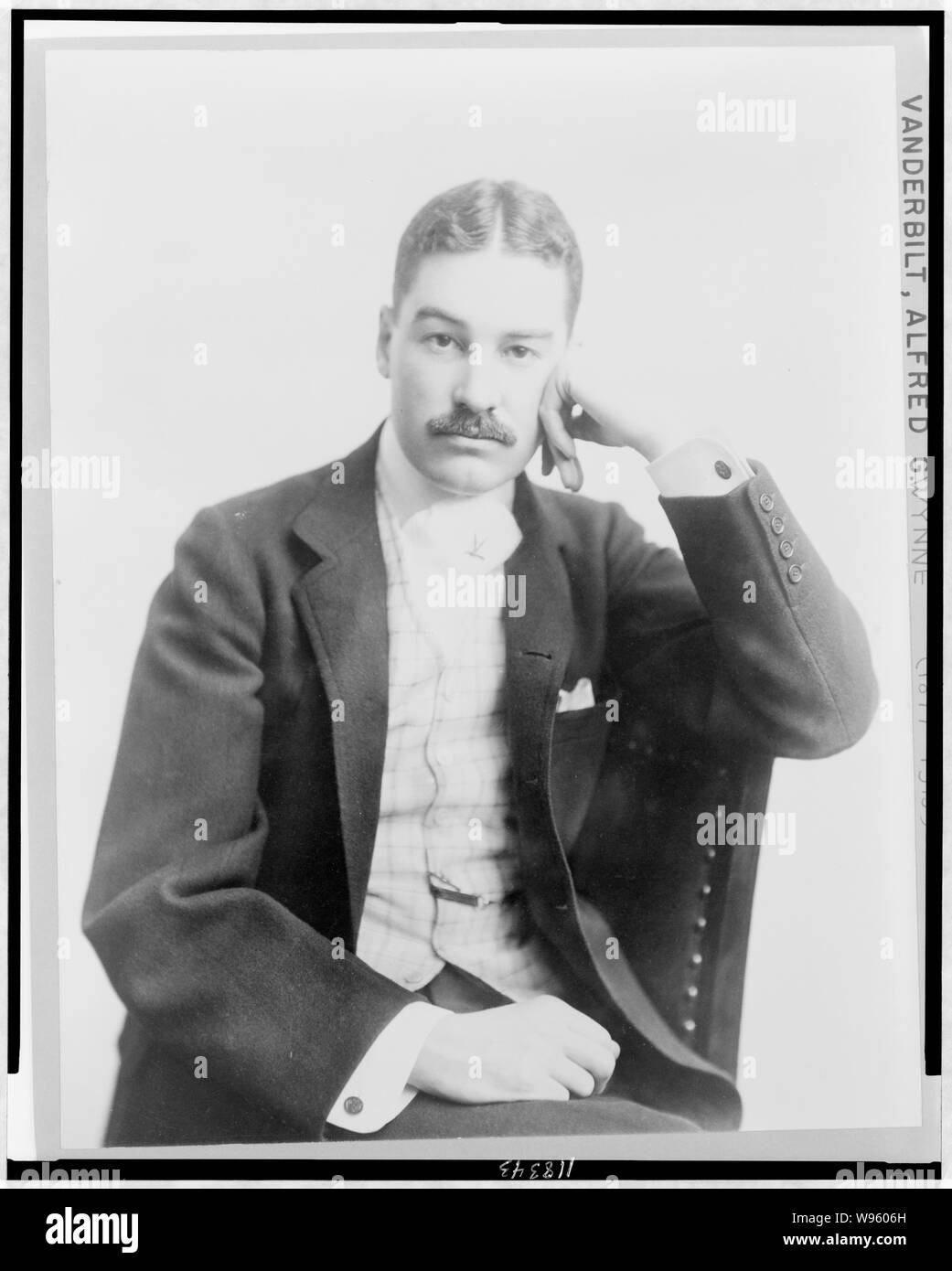Alfred Gwynne Vanderbilt, half-length portrait, seated, facing front ...