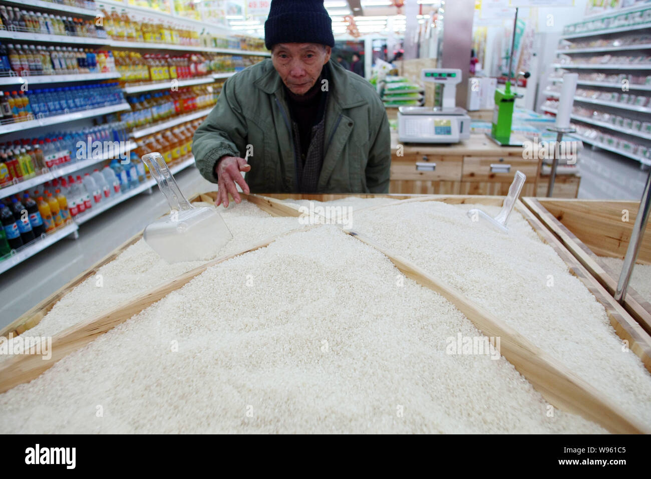 Rice agency hi-res stock photography and images - Alamy