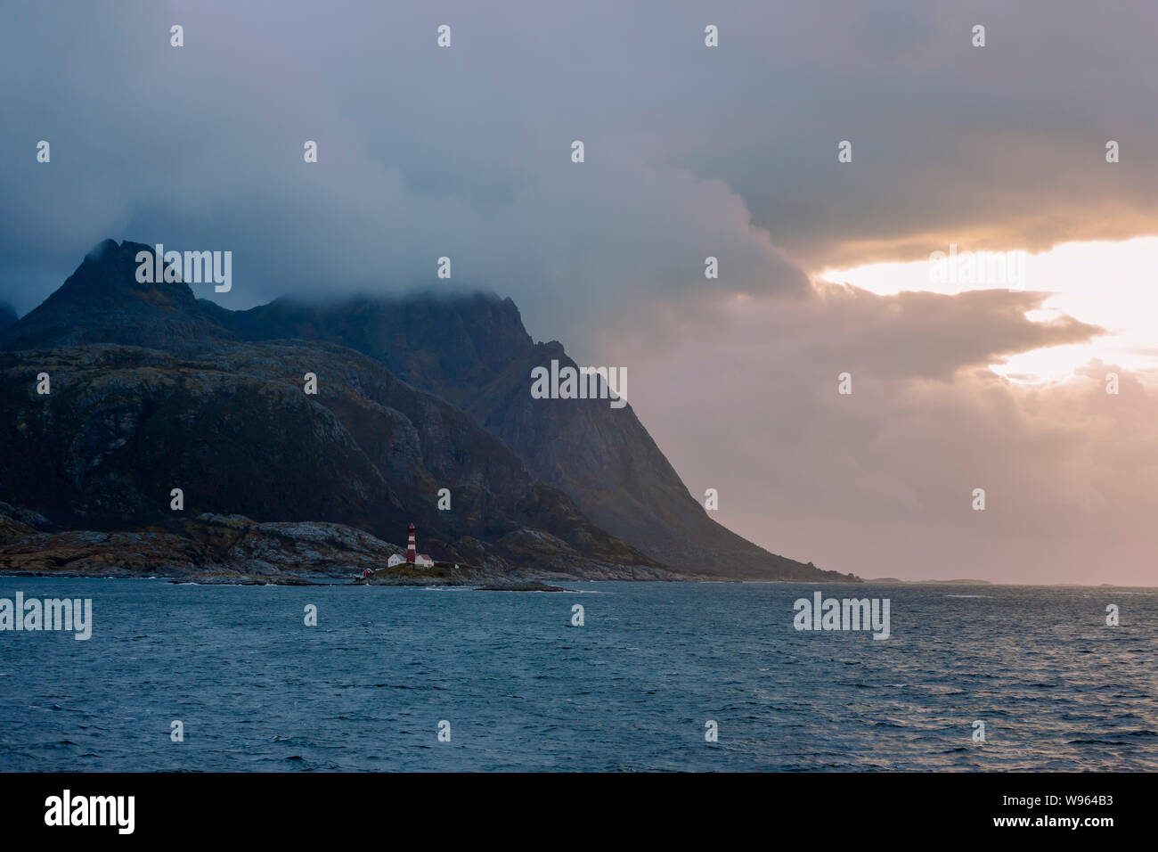 Arctic lighthouse hi-res stock photography and images - Alamy