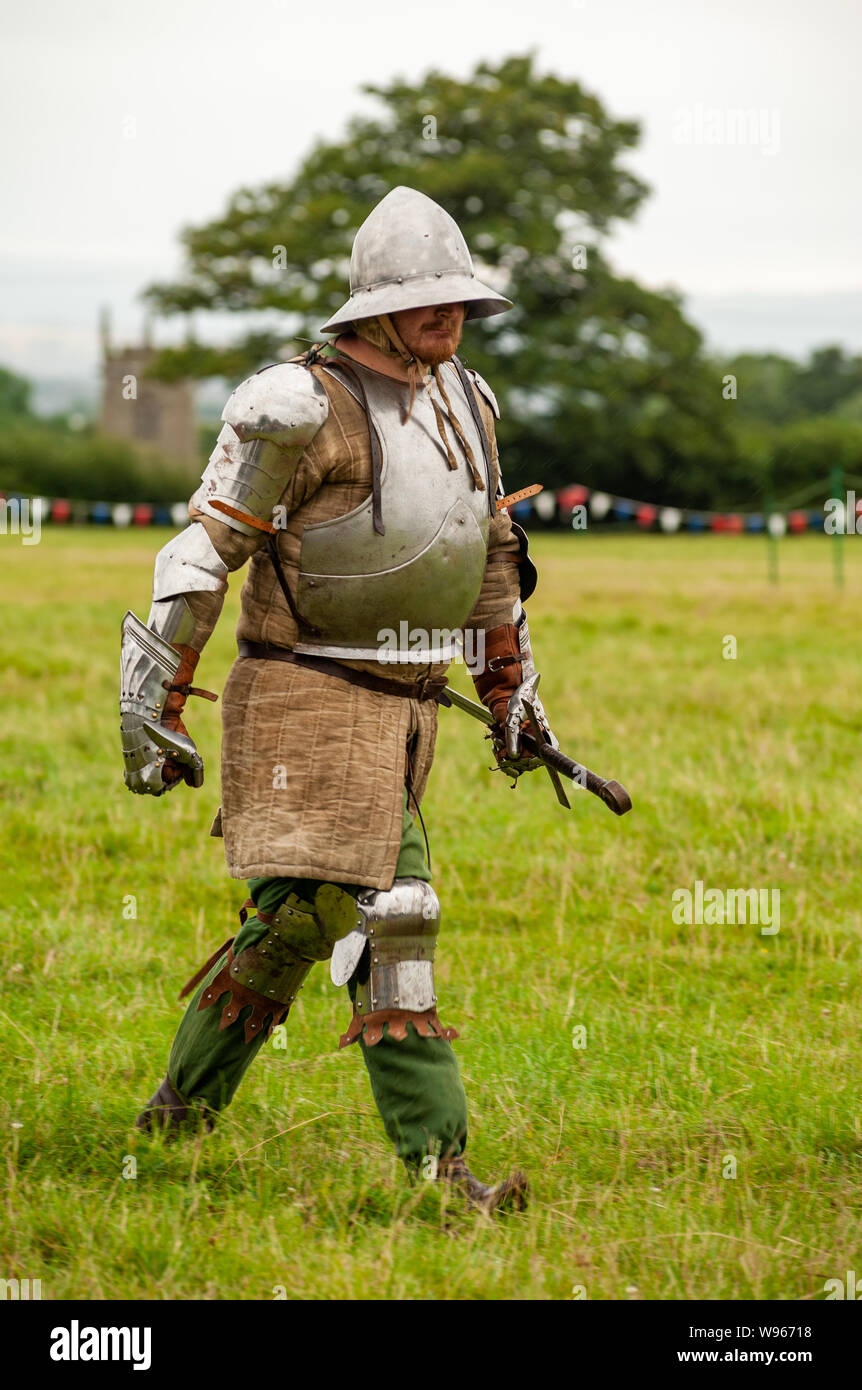 Re-enactors stage the Battle of Shrewsbury 1403 on the original ...