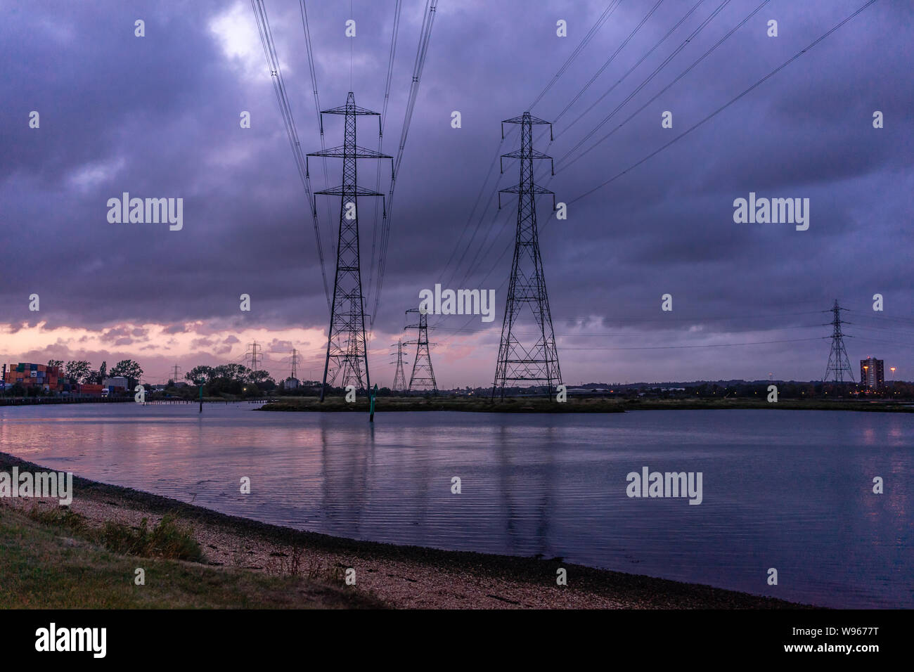 Pylons Uk High Resolution Stock Photography and Images - Alamy