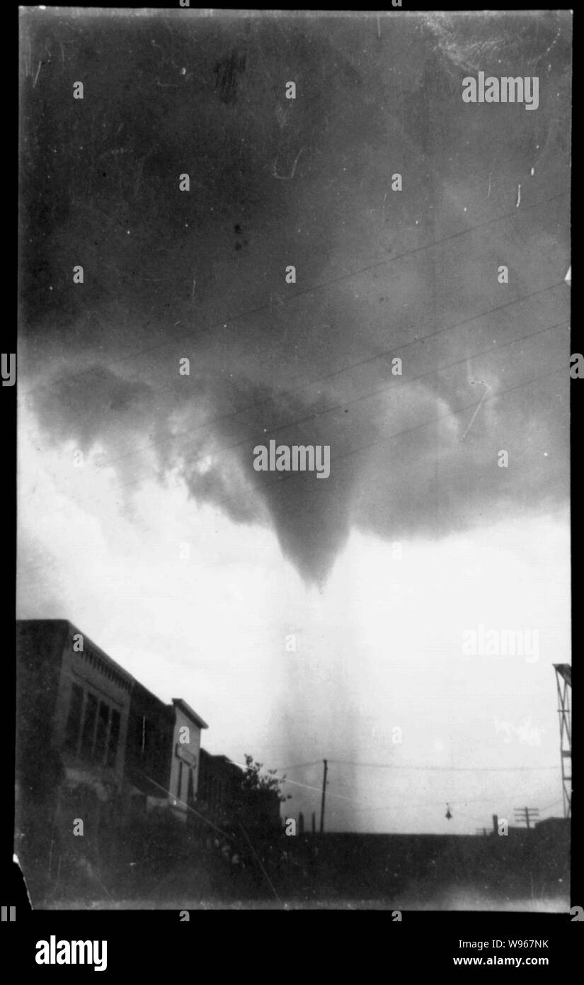 Cyclone survivors hi-res stock photography and images - Alamy