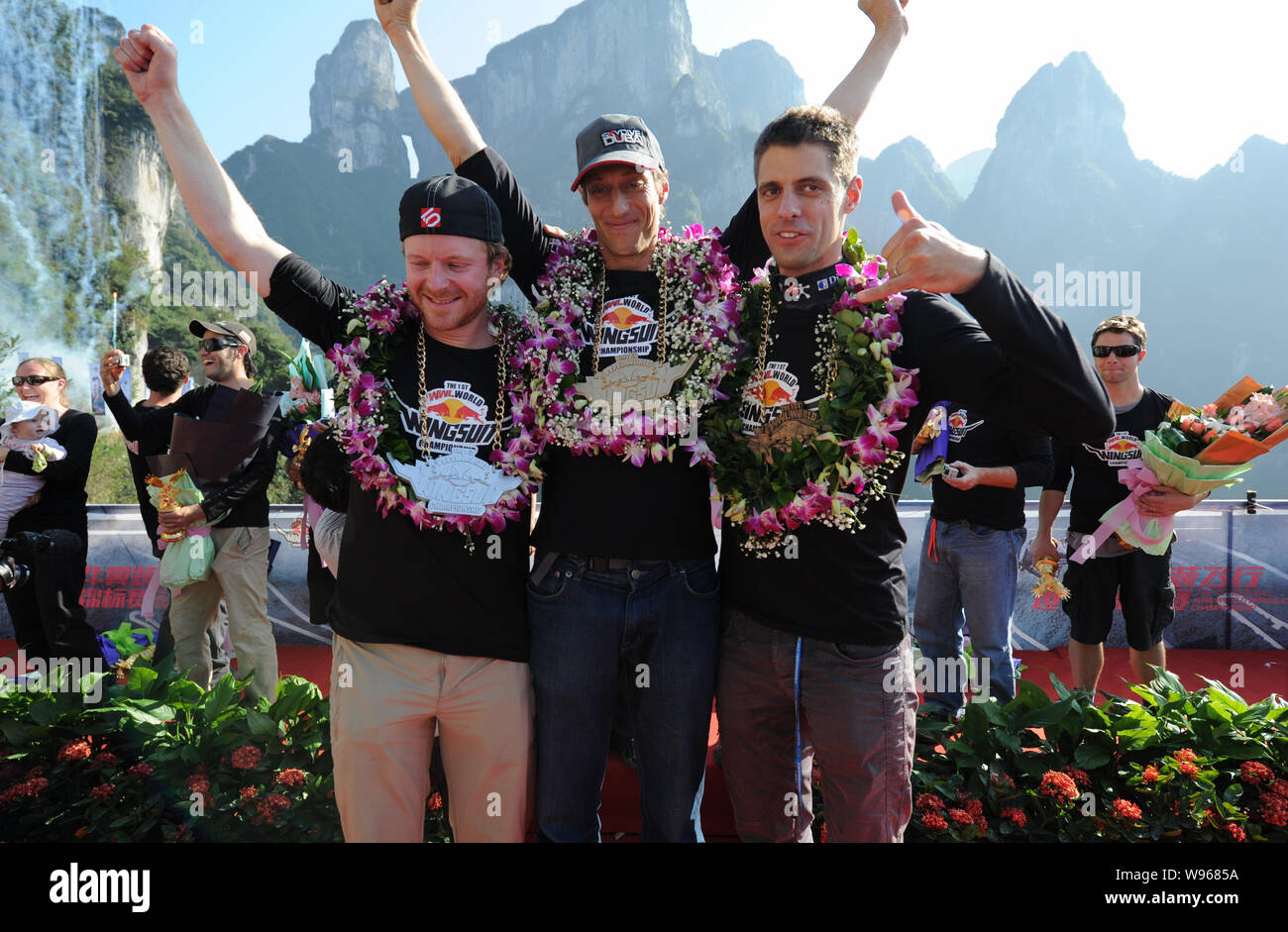 (From left) First runner-up Espen Fadnes of Norway, champion Julian ...