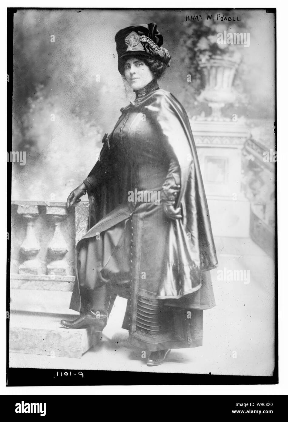 Alma powell hi-res stock photography and images - Alamy