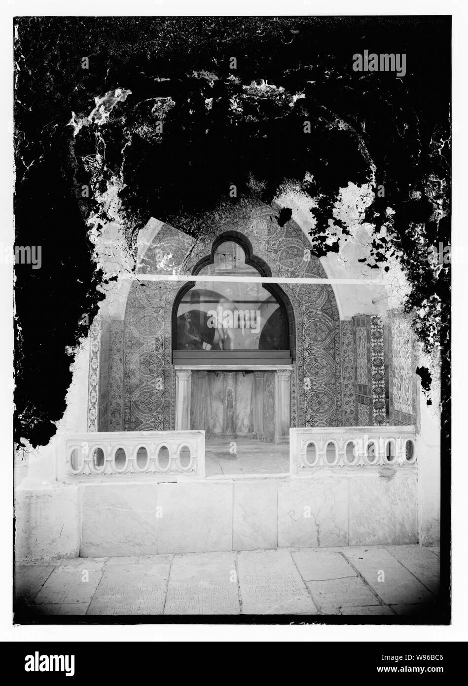 Church st saviour in Black and White Stock Photos & Images - Alamy