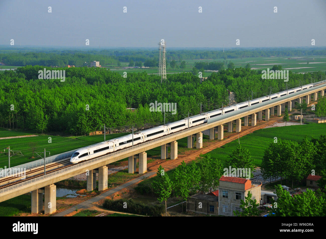 Danyang kunshan grand bridge, hi-res stock photography and images - Alamy