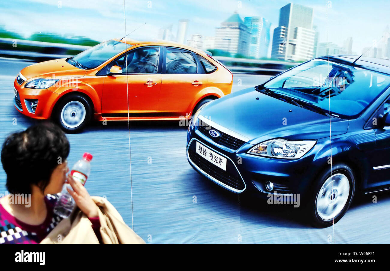 Ford advertisement china hi-res stock photography and images - Alamy
