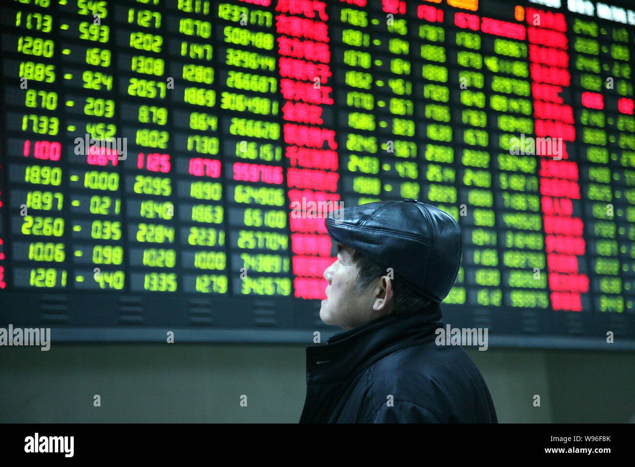 Ifb hi-res stock photography and images - Alamy