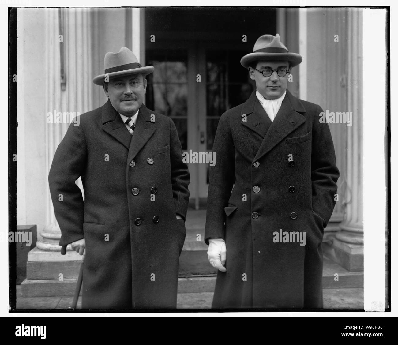 3 25 12 Cut Out Stock Images & Pictures - Alamy