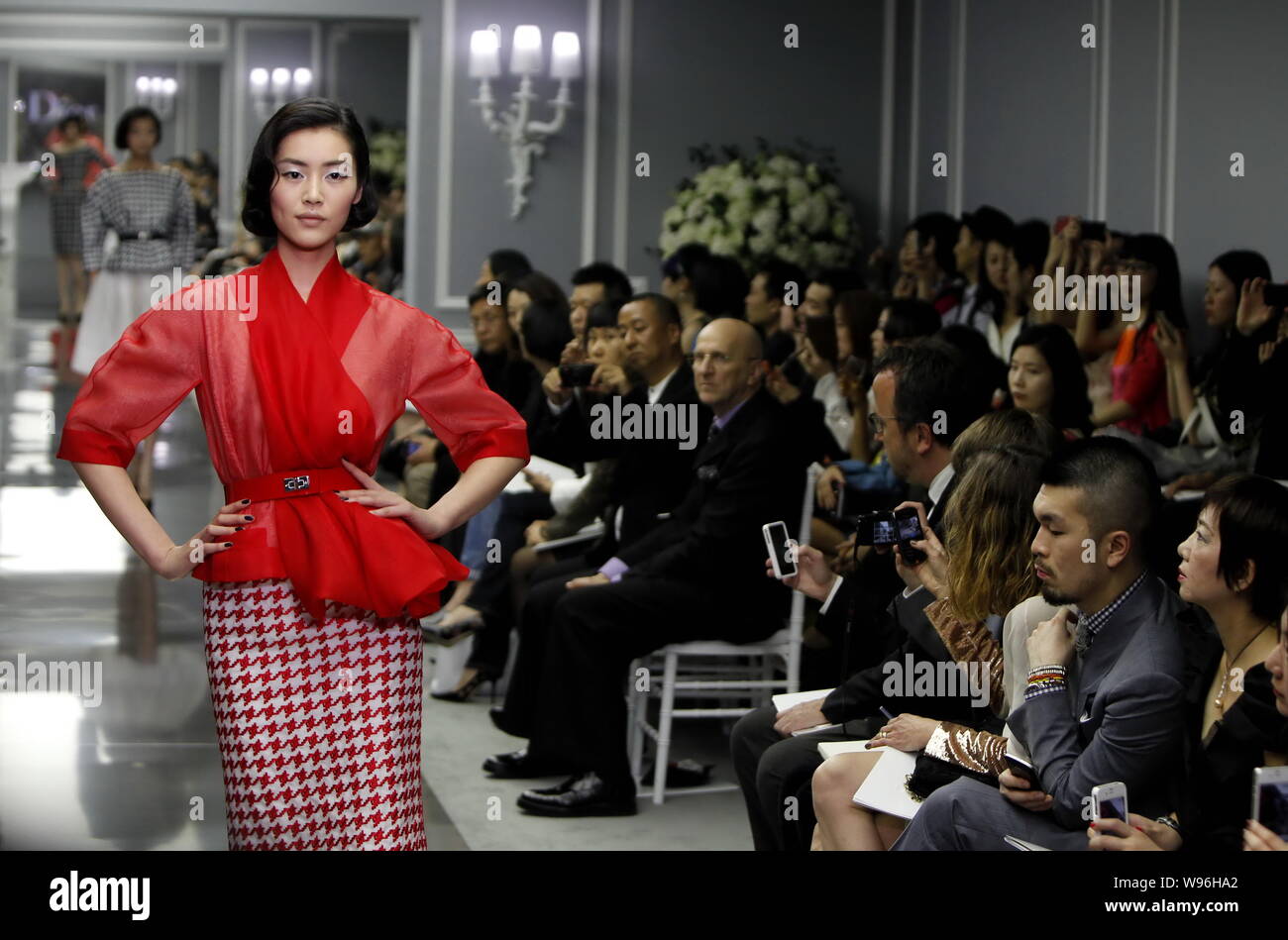 Chinese model christian dior paris haute couture 2012 hi-res stock ...