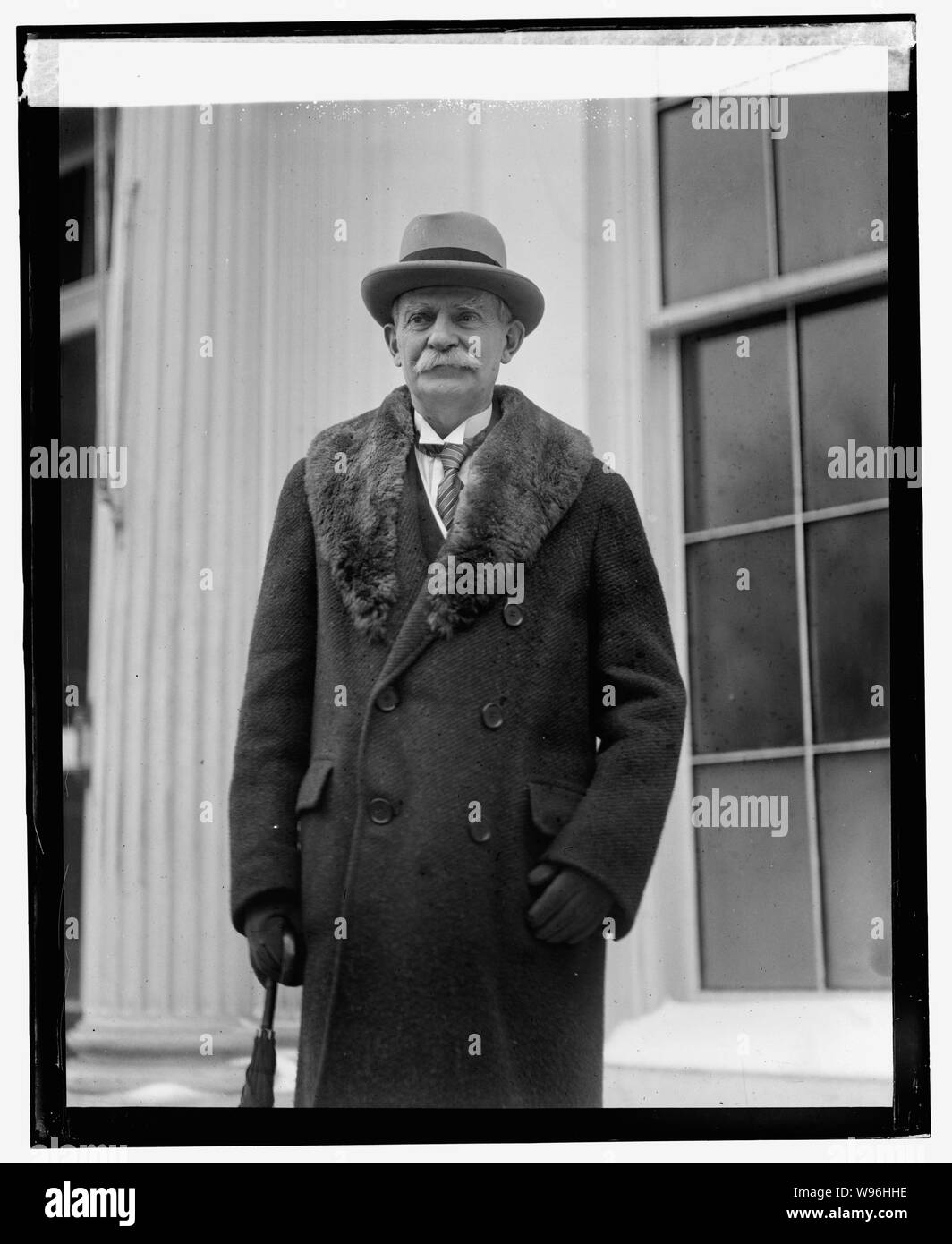 W w riddle hi-res stock photography and images - Alamy