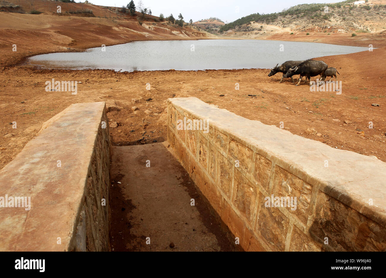 Walk up china town hi-res stock photography and images - Alamy