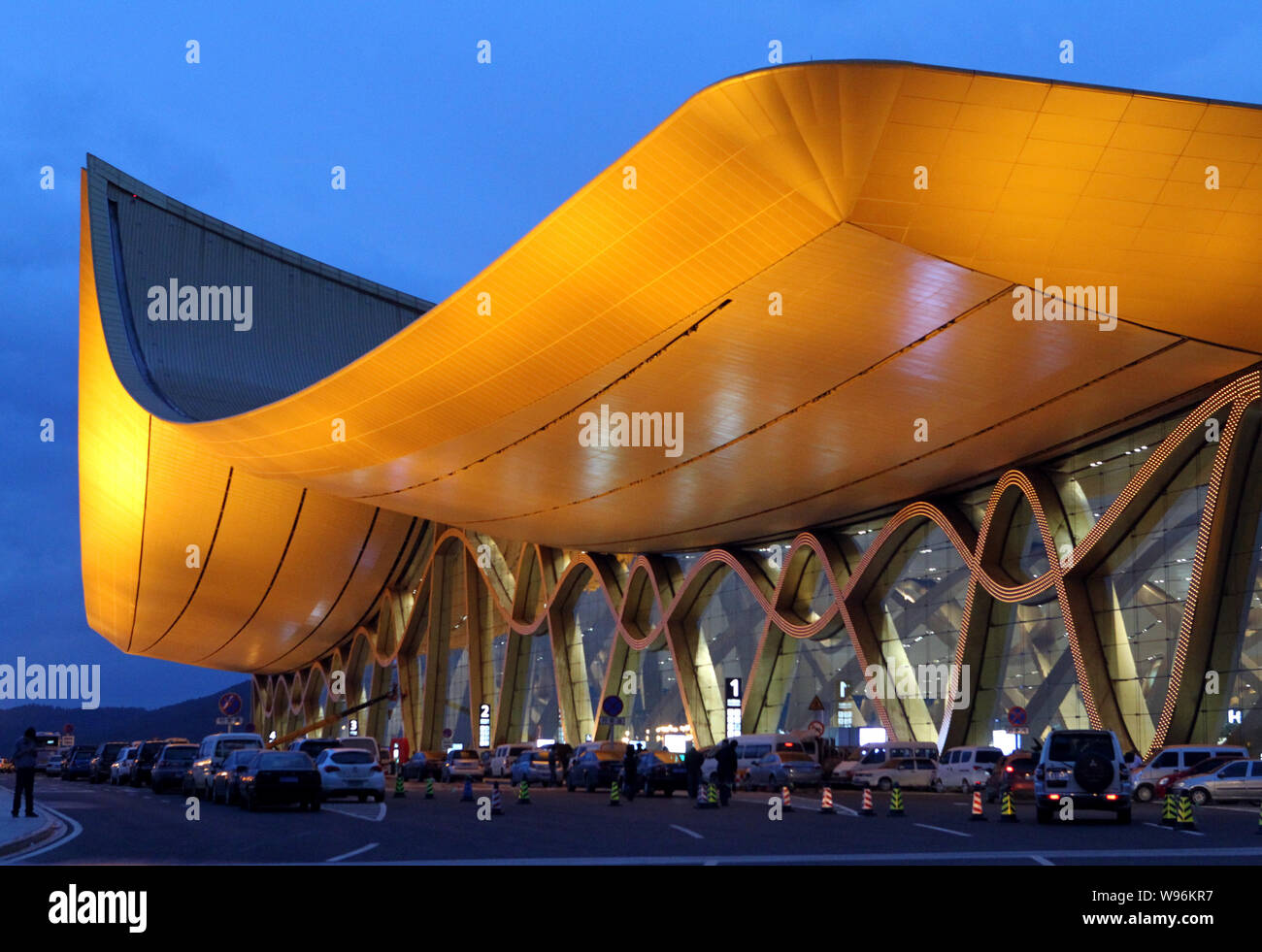 Night view of the main terminal of the Kunming Changshui International ...