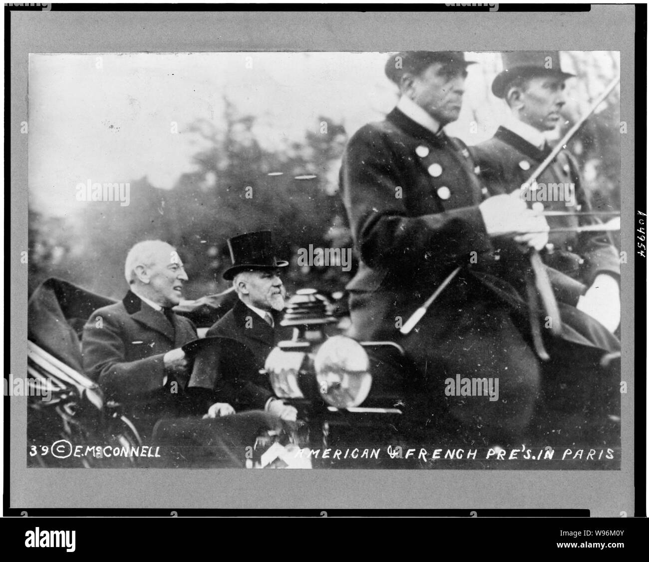 French american history Black and White Stock Photos & Images - Alamy