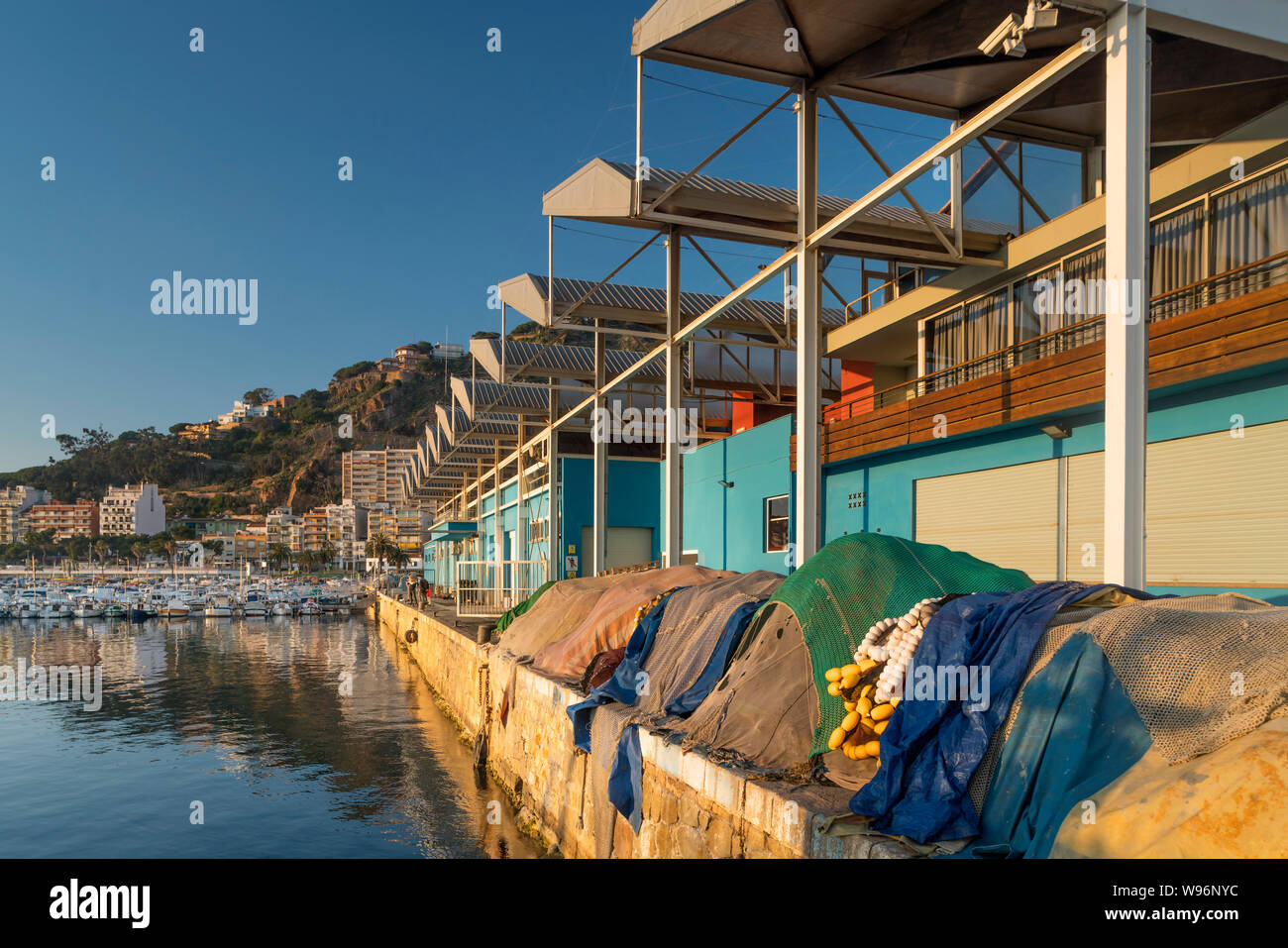 Coastal port port and wharf hi-res stock photography and images - Alamy