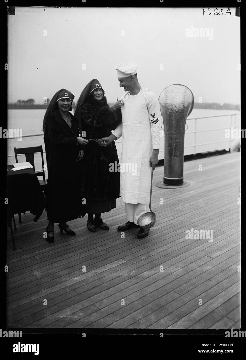 American Red Cross and Navy Stock Photo - Alamy