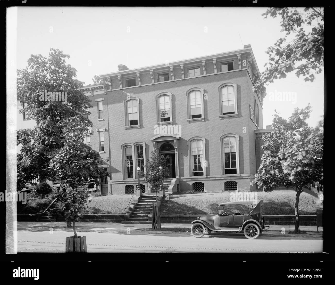 American university 19 washington hi-res stock photography and images ...