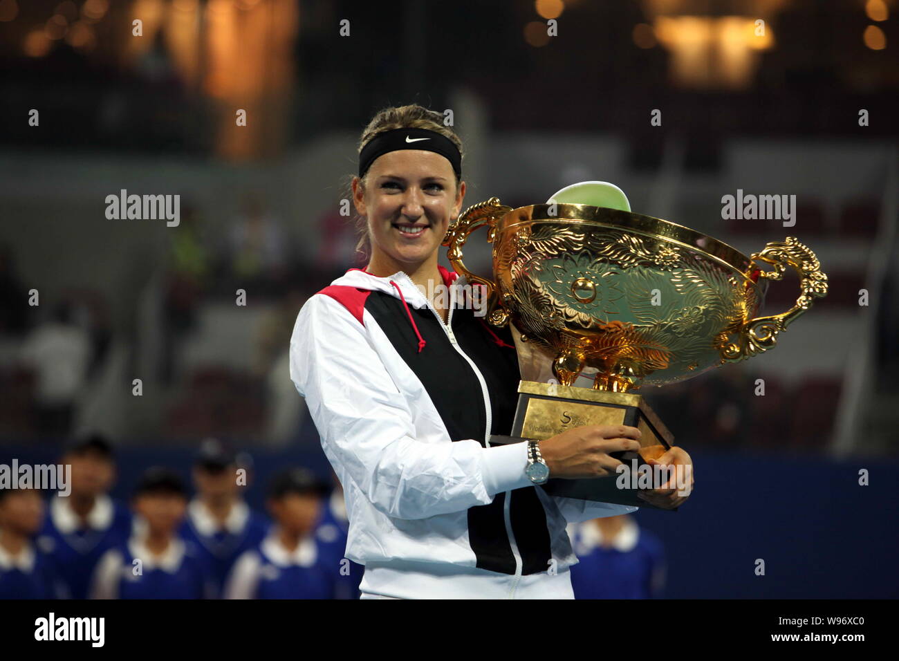 Victoria azarenka belarus holds trophy hi-res stock photography and ...