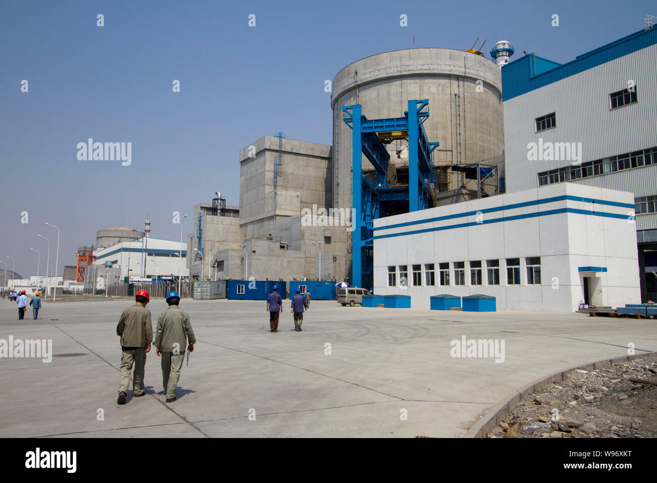 Qinshan nuclear hi-res stock photography and images - Alamy