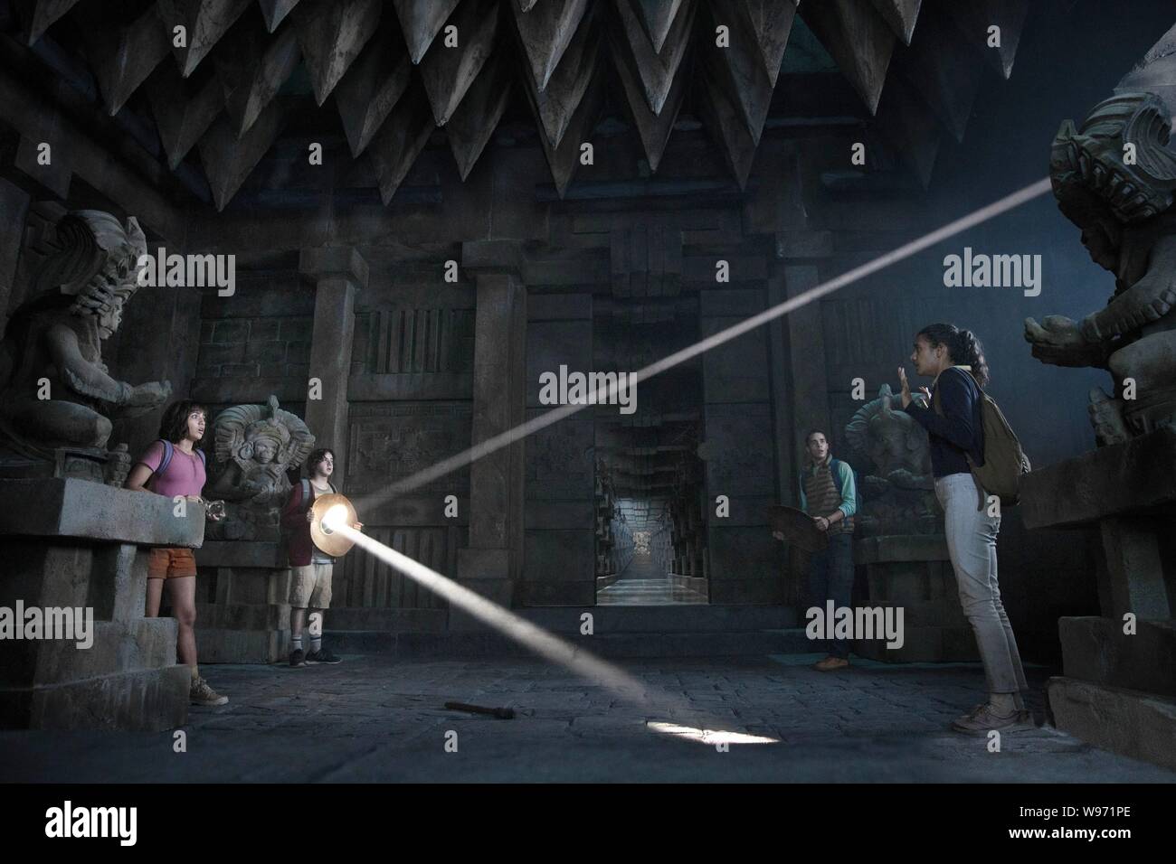 DORA AND THE LOST CITY OF GOLD, from left: Isabela Moner (as Dora ...