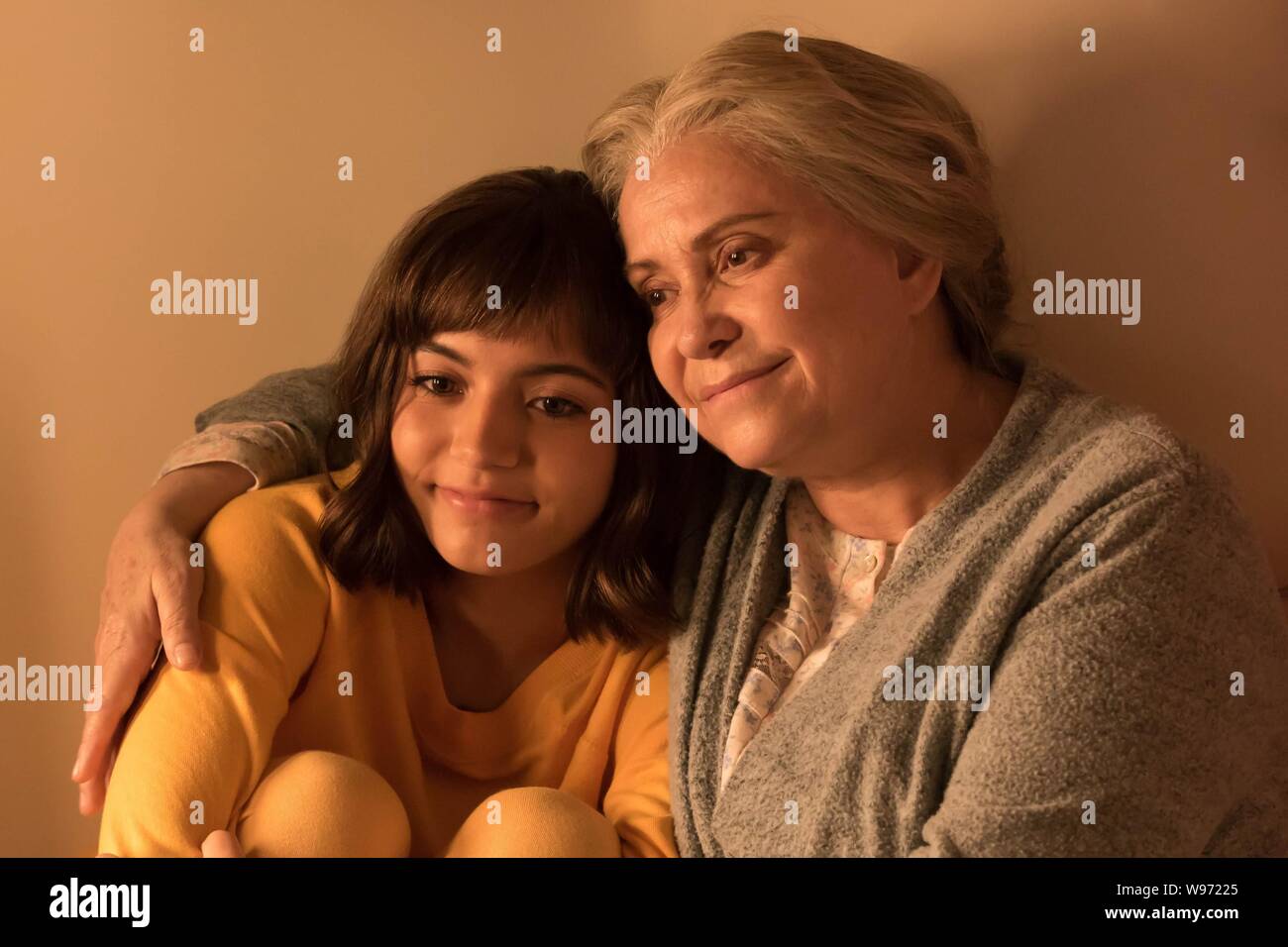 DORA AND THE LOST CITY OF GOLD, from left: Isabela Moner (as Dora ...