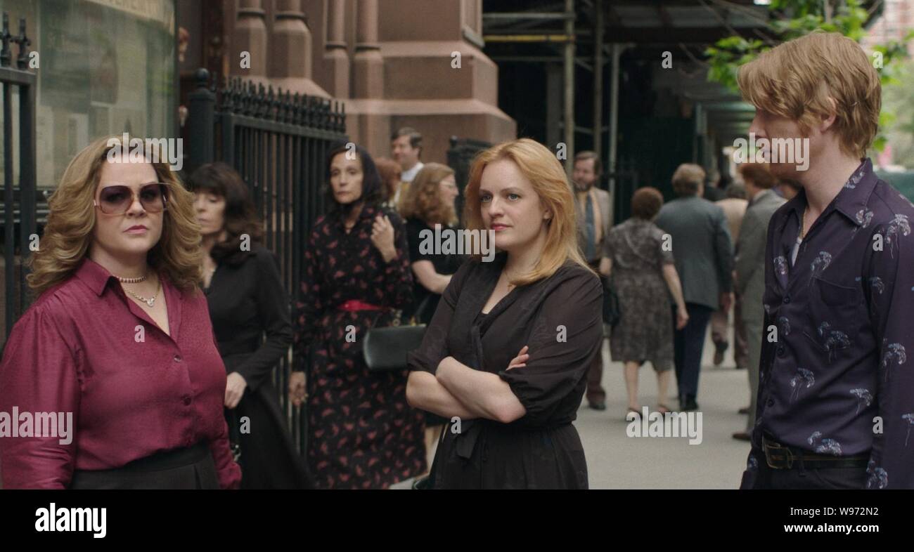 THE KITCHEN, from left: Melissa McCarthy, Elisabeth Moss, Domhnall ...