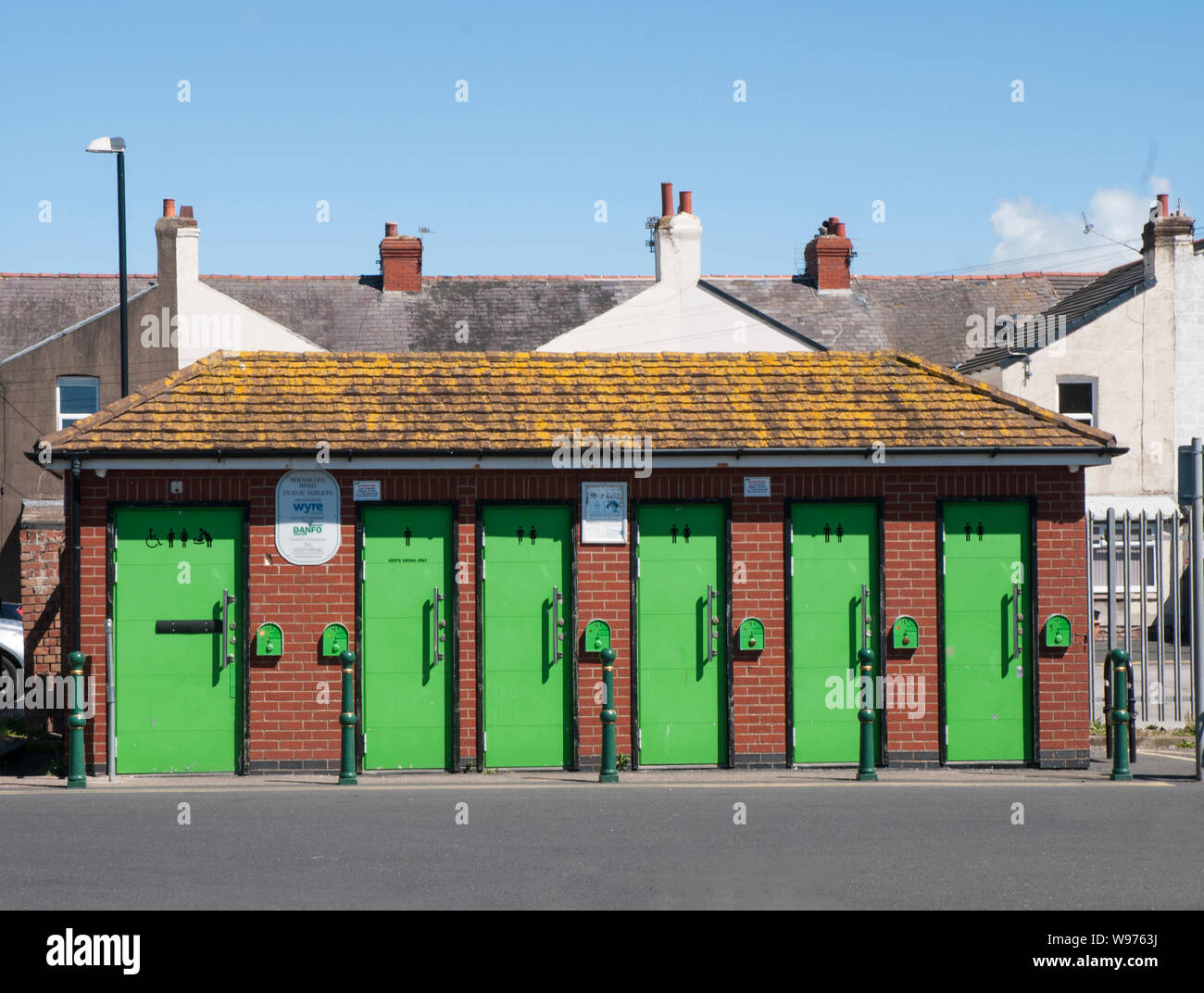 Disabled toilet access hi-res stock photography and images - Alamy