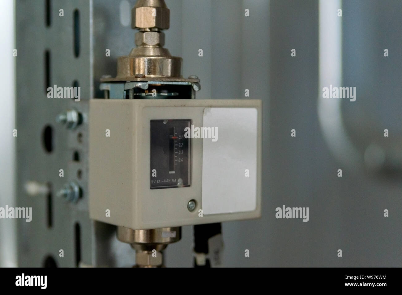 Analog device regulator for efficient automated heating system Stock ...