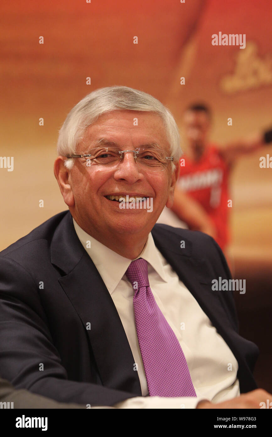David stern nba hi-res stock photography and images - Alamy