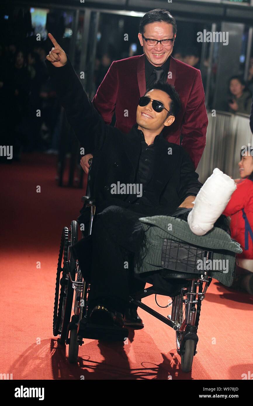 Wheelchair actor hi-res stock photography and images - Alamy