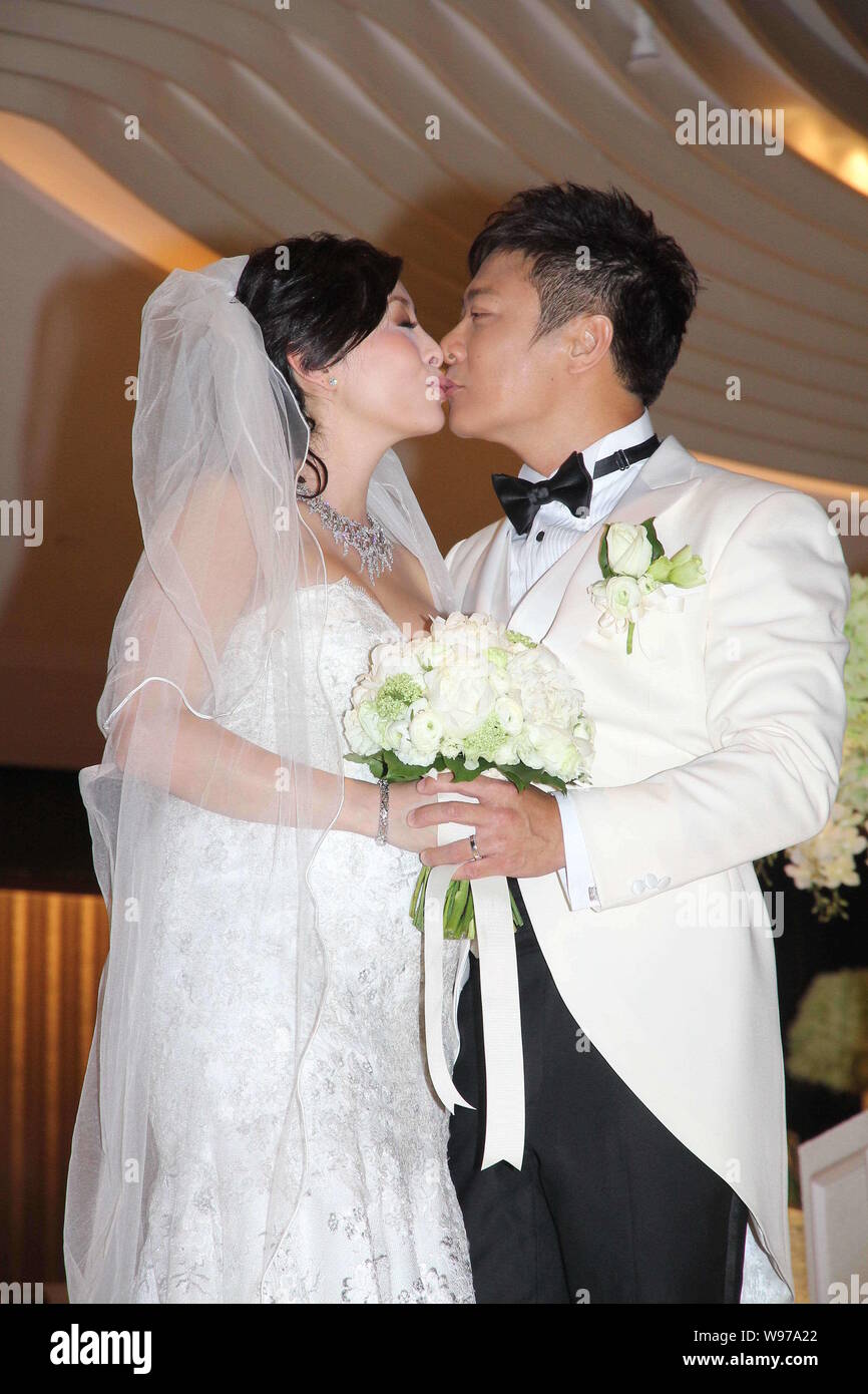 Tong chin hong hi-res stock photography and images - Alamy