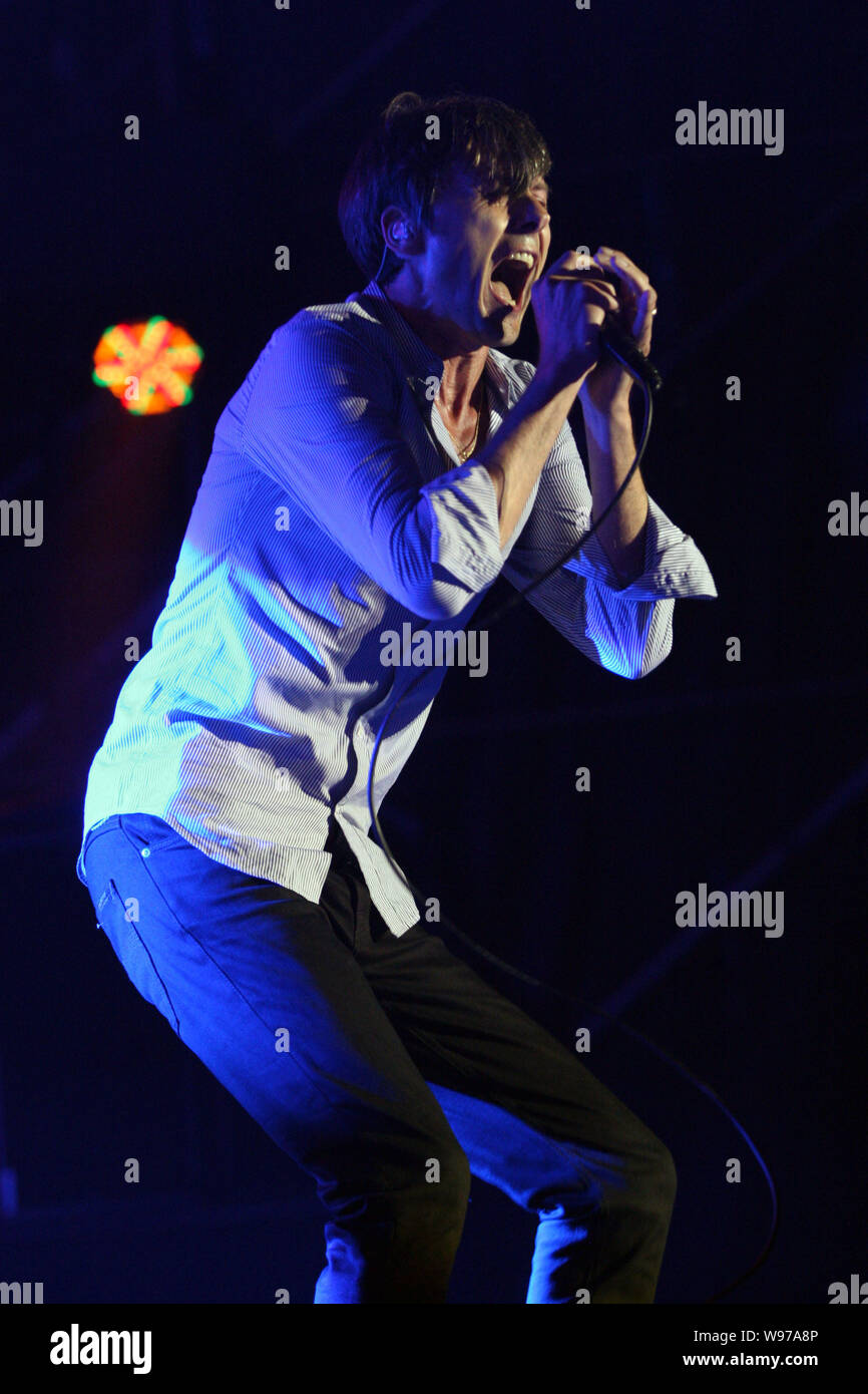 Brett anderson singer in the english band suede hi-res stock ...