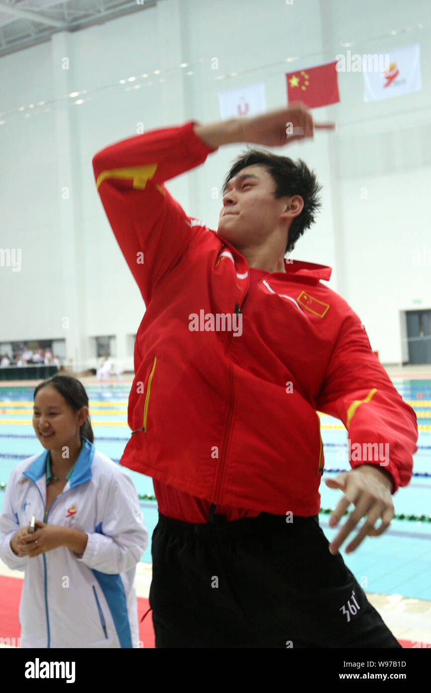 Chinese double swimming Olympic gold medalist Sun Yang celebrates ...