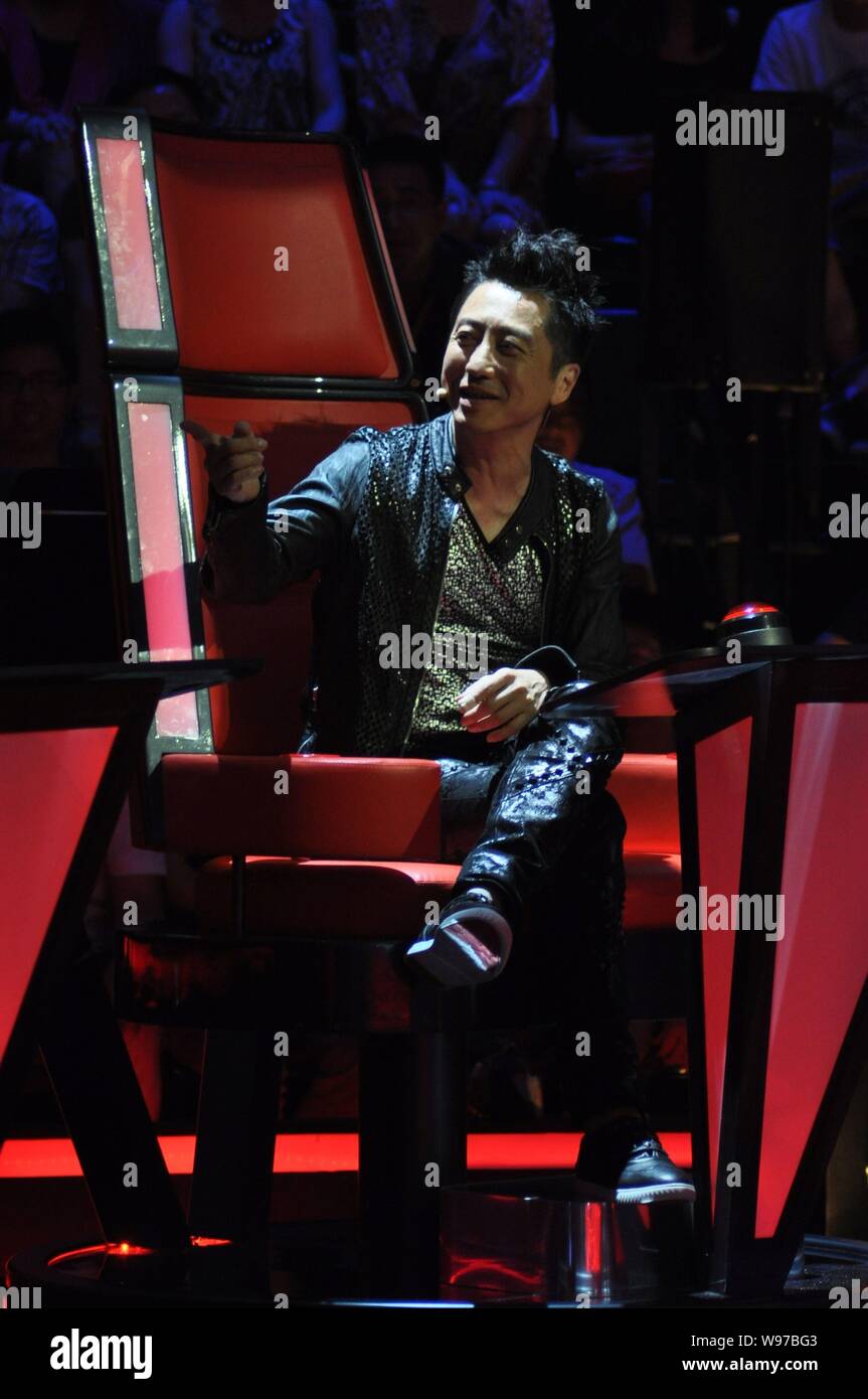 Talent show hi-res stock photography and images - Alamy