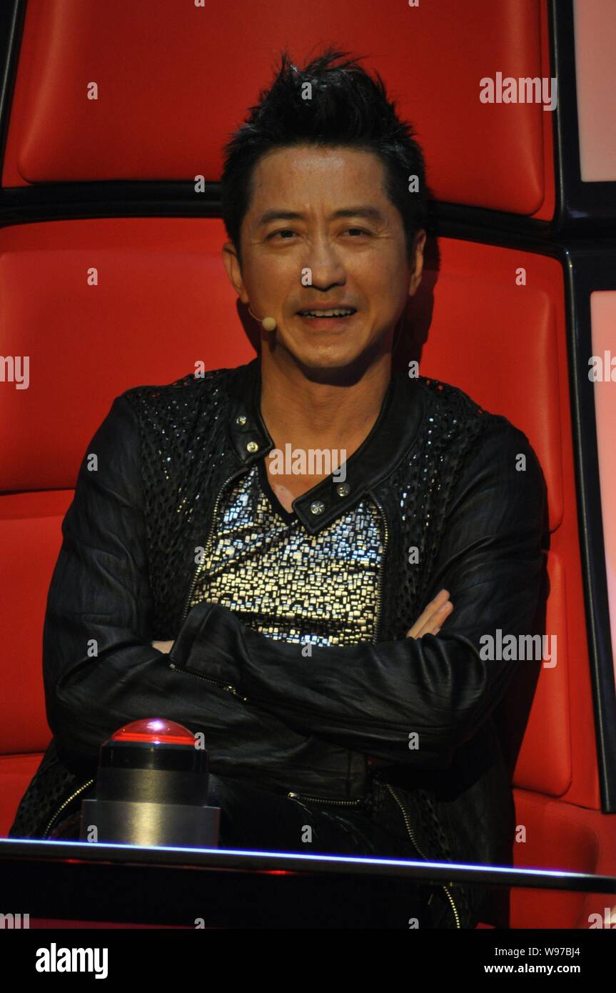 Talent show hi-res stock photography and images - Alamy