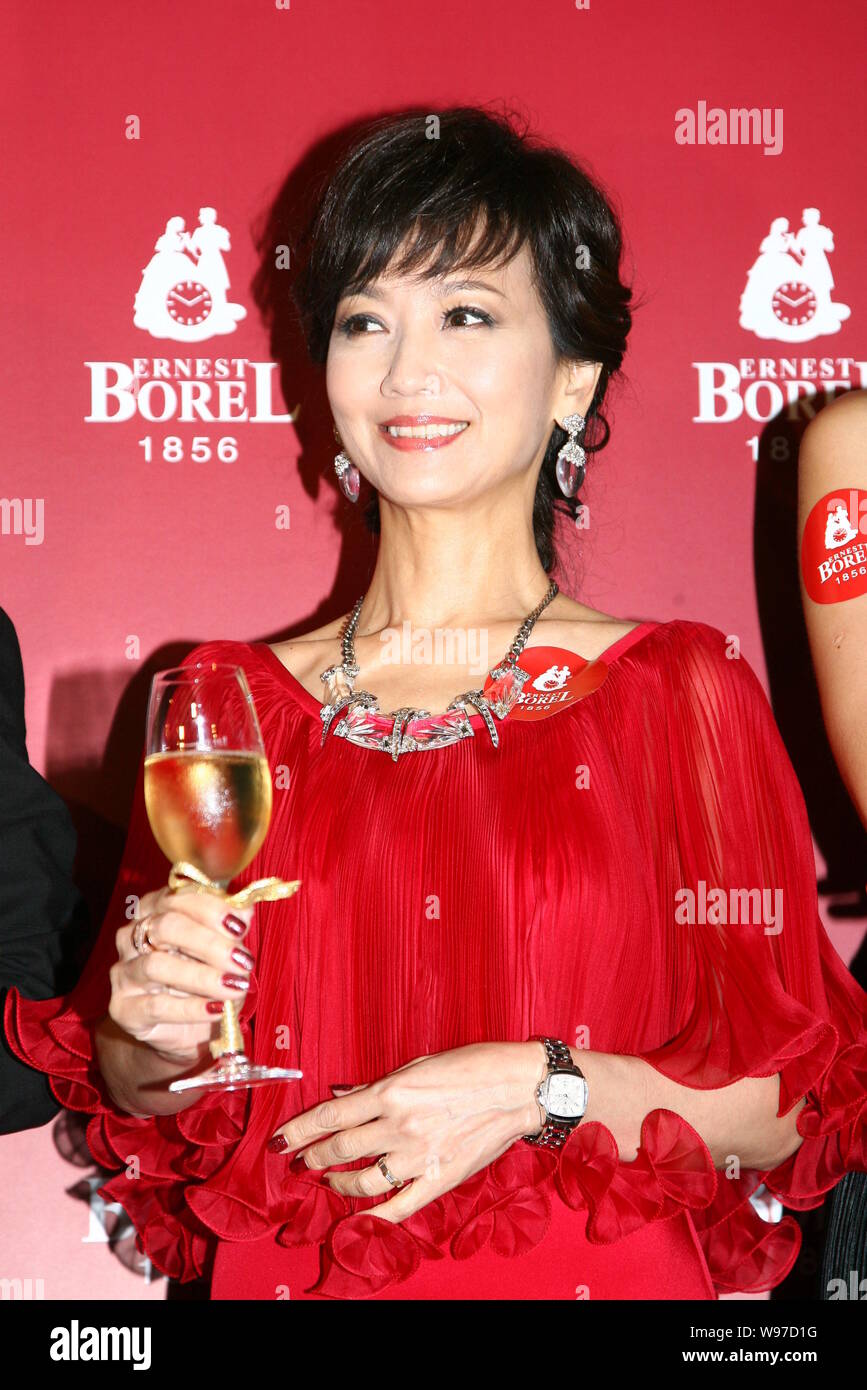 Angie chiu hi-res stock photography and images - Alamy