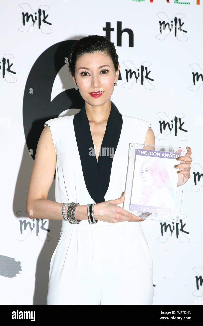 Michelle monique reis hi-res stock photography and images - Alamy