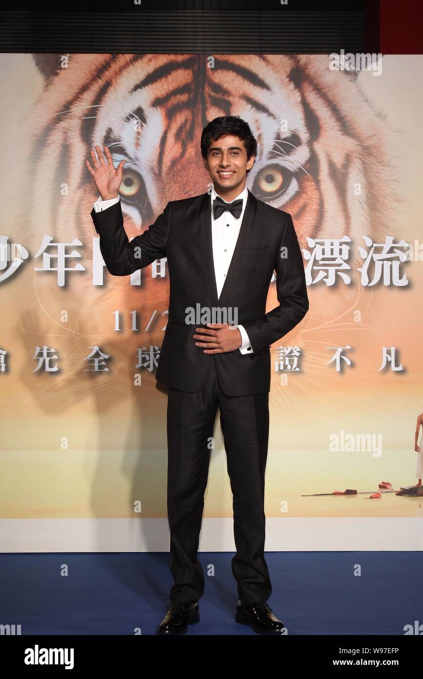 Actor suraj sharma hi-res stock photography and images - Alamy