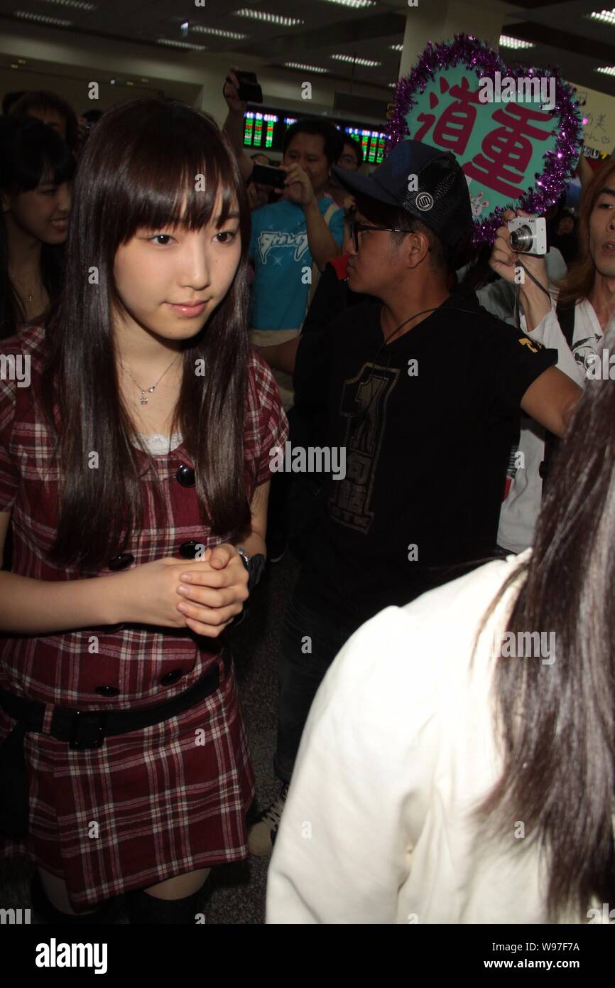 Members Of Japanese Pop Idol Girl Group Morning Musume Arrive At Taipei