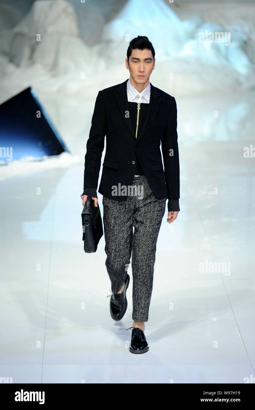 Cabbeen Chic fashion show during the China Fashion Week Autumn/Winter ...