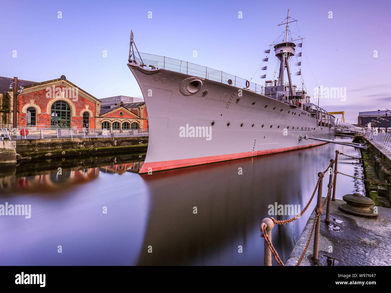 With moon hms belfast hi-res stock photography and images - Alamy