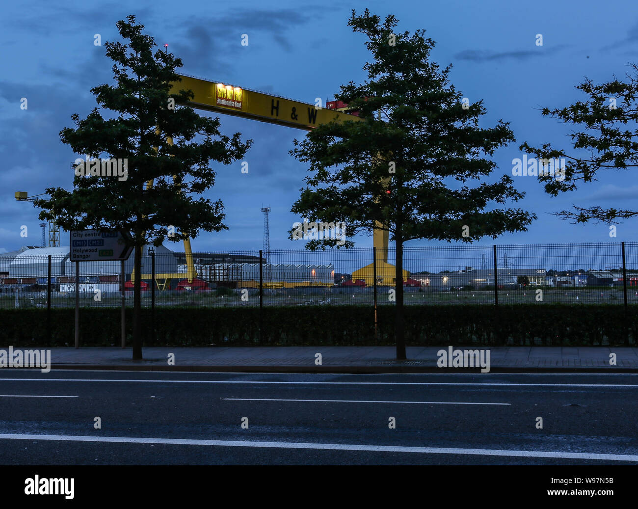 With Moon Hms Belfast High Resolution Stock Photography and Images - Alamy