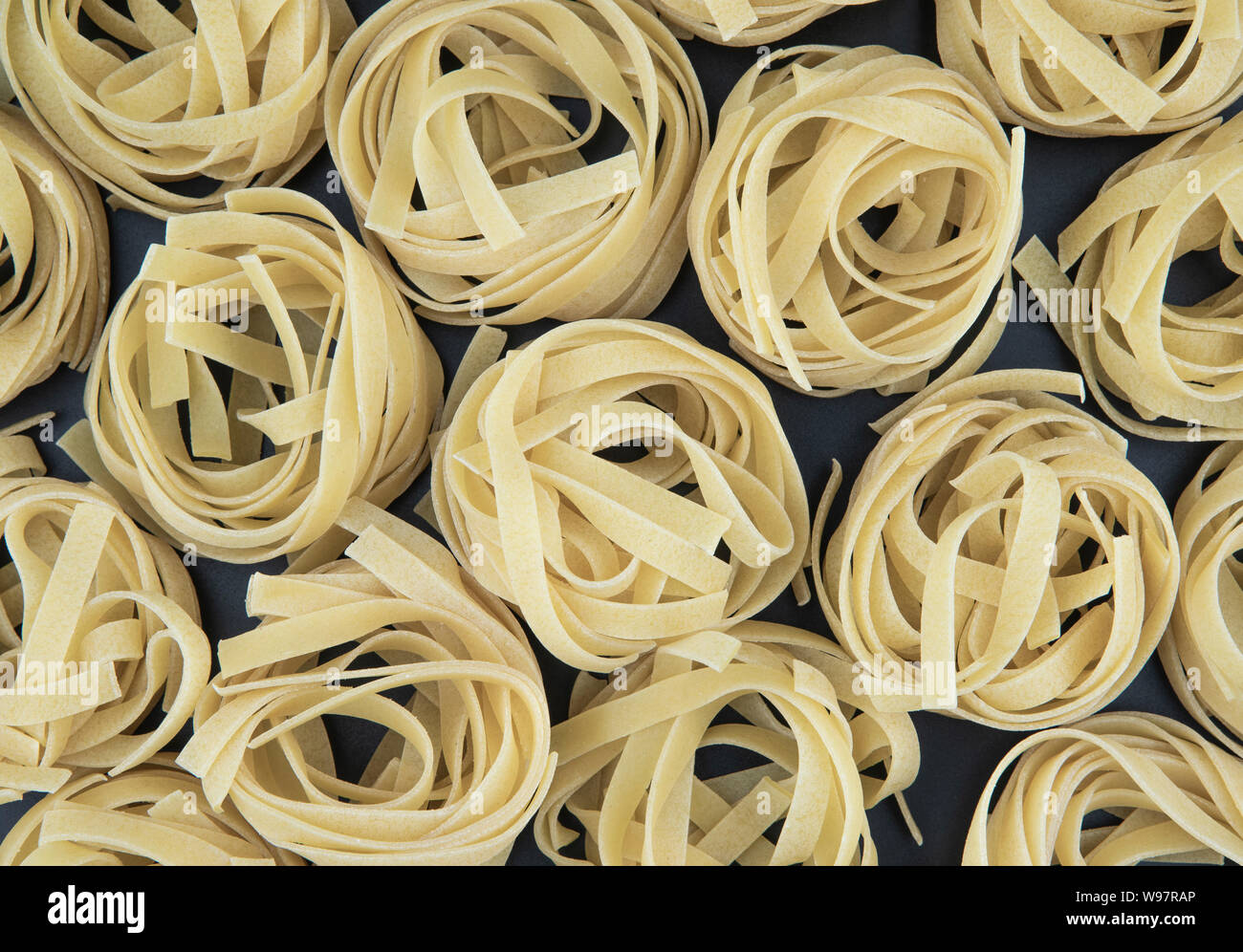 Pile of vermicelli pasta. Food background or texture Stock Photo - Alamy