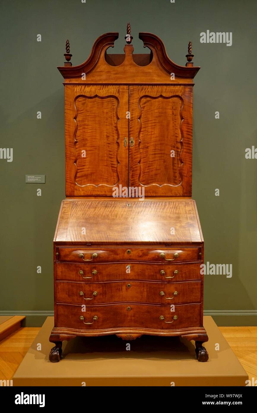 Curly maple hi-res stock photography and images - Alamy