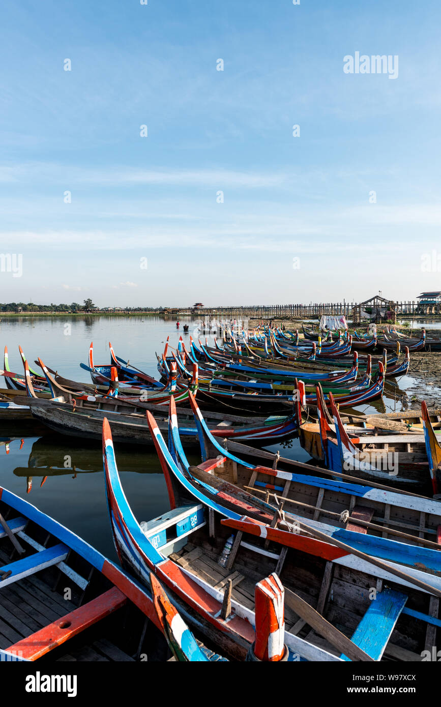 Manda High Resolution Stock Photography and Images - Alamy