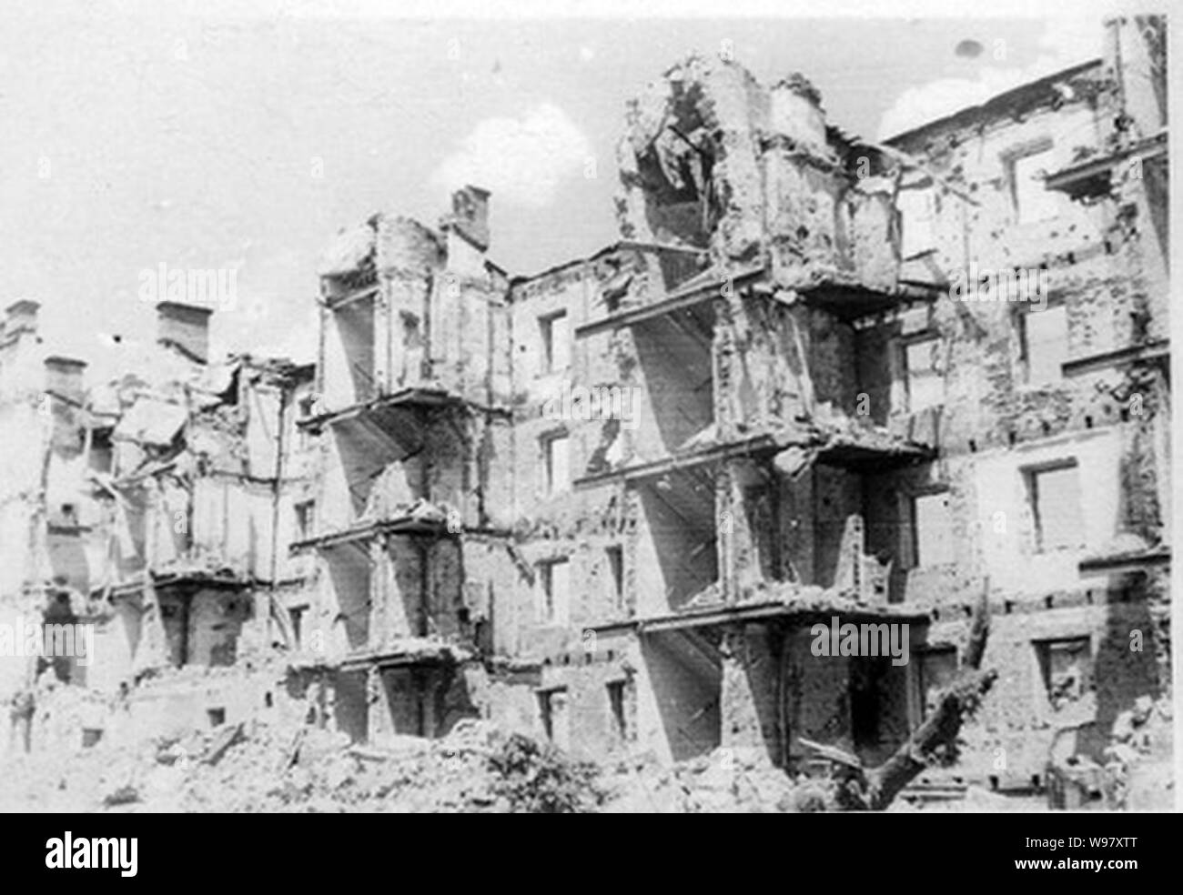 Buildings stalingrad 1942 hi-res stock photography and images - Alamy