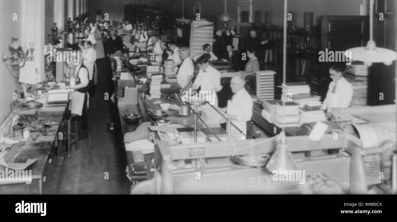 Detail in 1920, Library of Congress book bindery Stock Photo - Alamy